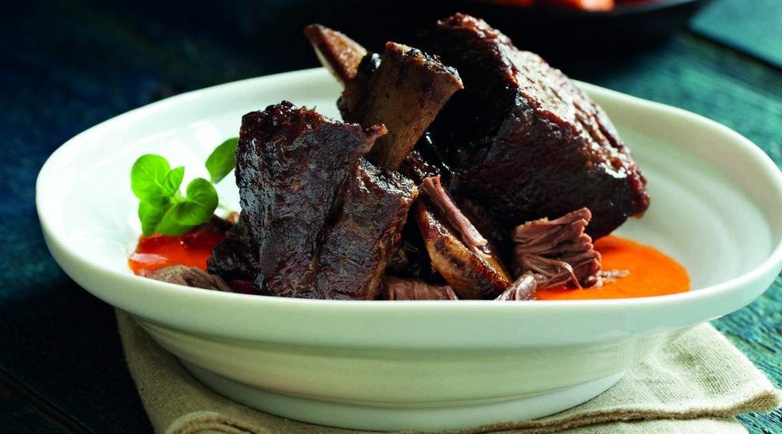 Braised buffalo ribs with red pepper pesto | Eat North