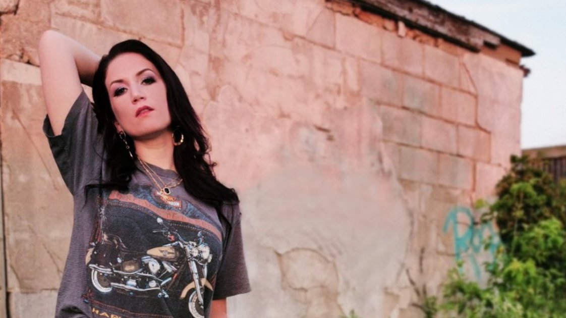 One day in Alliston, ON: country singer Nicole Rayy | Eat North