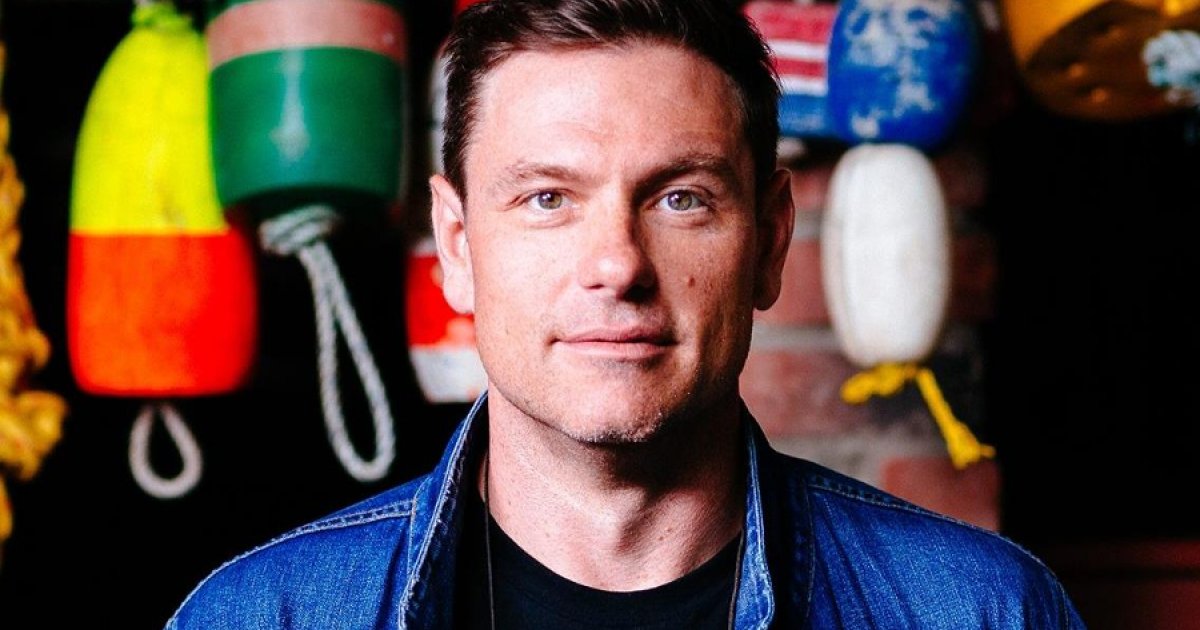 5 Canadian food personalities with cookware lines and food products ...