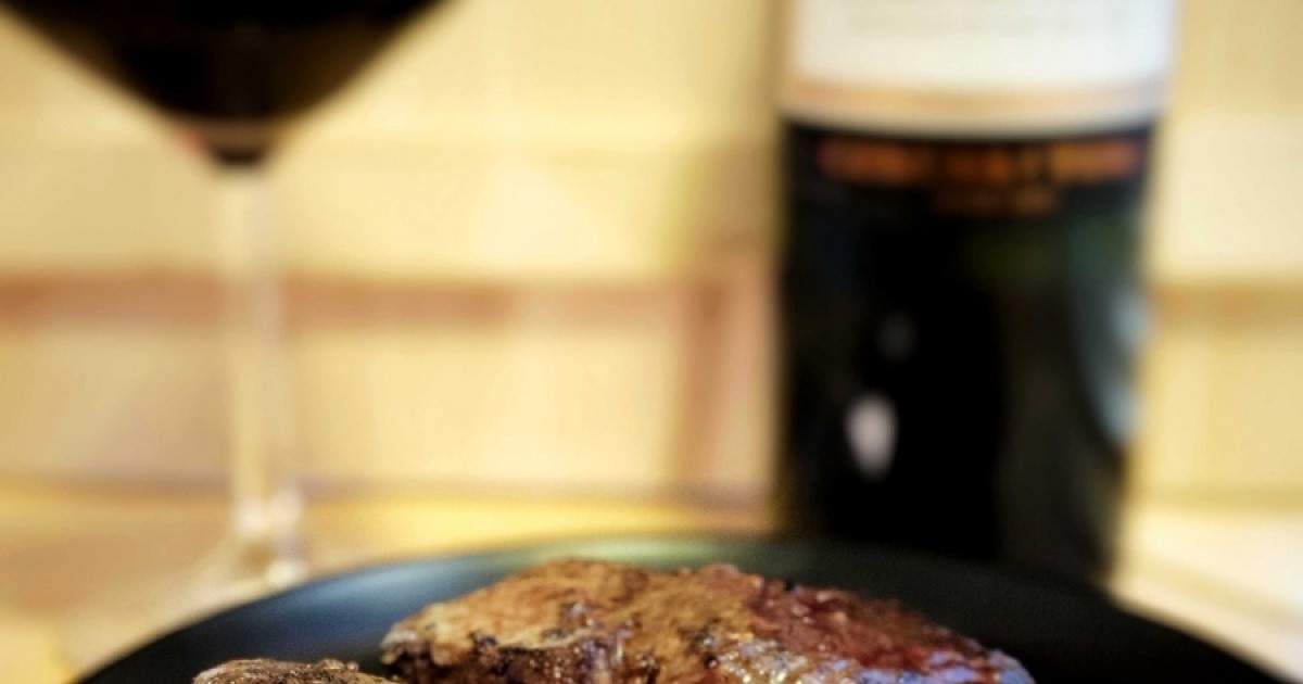 3 Great reasons why you should pair cabernet sauvignon with steak dinner | Eat North