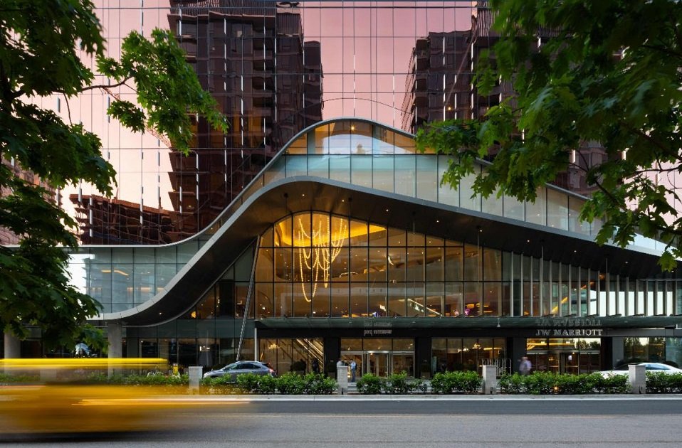 Parq Vancouver receives commendation for leadership in energy | Eat North