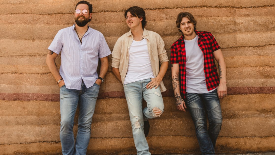 One Day in Winnipeg: Petric guitarist Jordan Day | Eat North