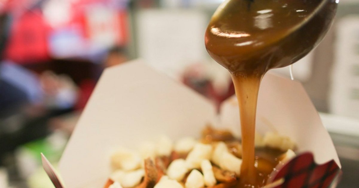 Smoke’s Poutinerie announces cross-country poutine tour | Eat North