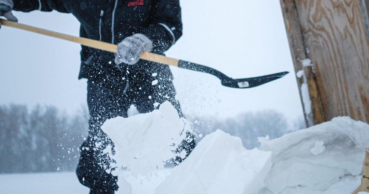 A restaurant built out of snow is opening in Manitoba | Eat North