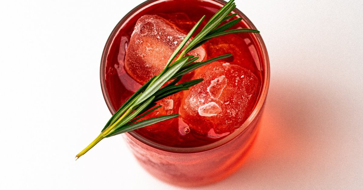 Interesting ways to use vermouth during the holiday season | Eat North