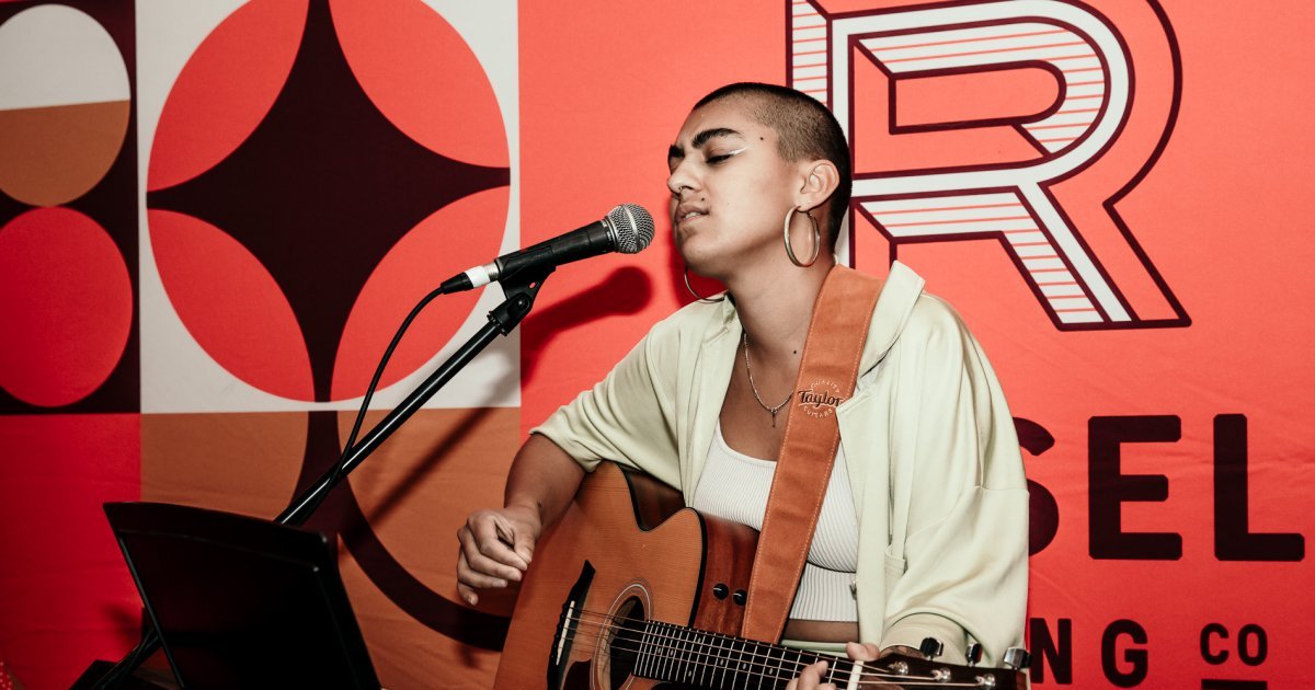 Blue Jay Sessions to pop up in Calgary with a holiday twist November 18 ...