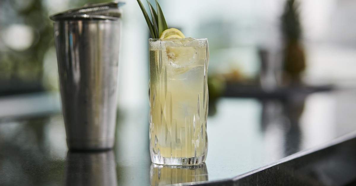 Royal Dinette's Detox & Tonic | Eat North