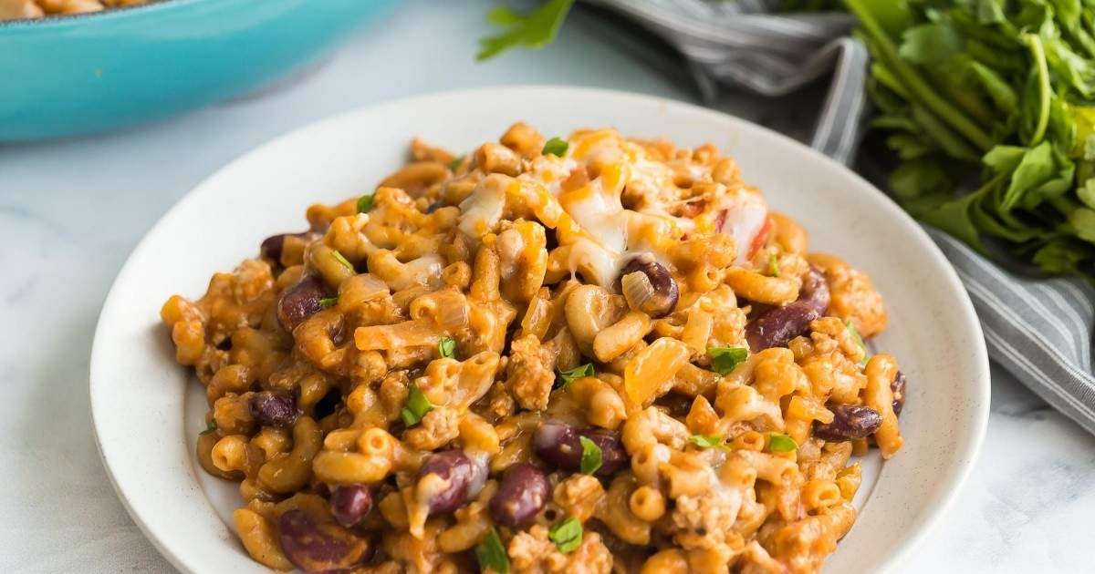 Turkey chili mac n' cheese | Eat North